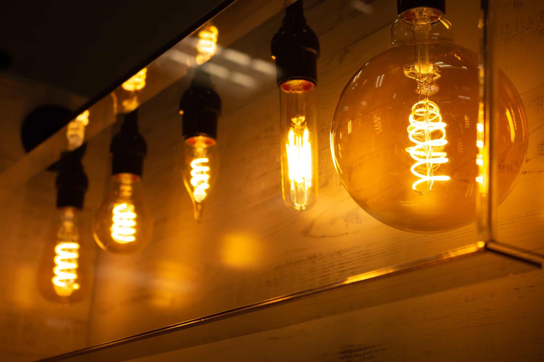 The Smithsonian Recommends Using Amber Lights to Prevent Pests ...